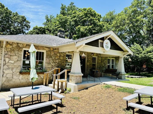 TROLL HOUSE COTTAGE - Updated April 2025 - 62 Photos & 27 Reviews - 222 ...