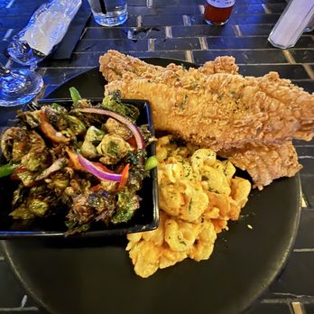 THE VAULT - Updated April 2025 - 285 Photos & 109 Reviews - 3120 Donald ...