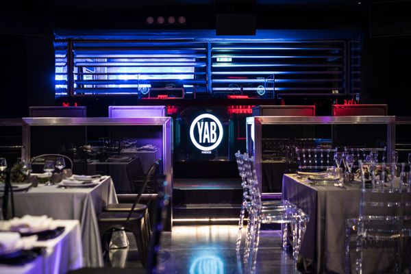 YAB - Updated December 2025 - 35 Photos & 43 Reviews - Via dè Sassetti ...