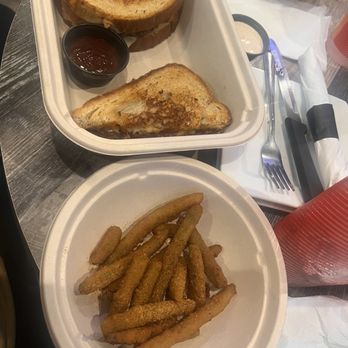 TAPS ON MAIN - Updated January 2025 - 198 Photos & 213 Reviews - 1715 ...