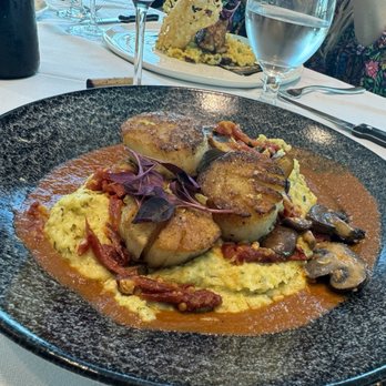 SONATA RESTAURANT AND LOUNGE - Updated October 2025 - 79 Photos & 30 ...