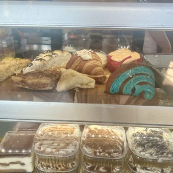 RAHA COFFEE HOUSE - Updated October 2025 - 177 Photos & 64 Reviews ...