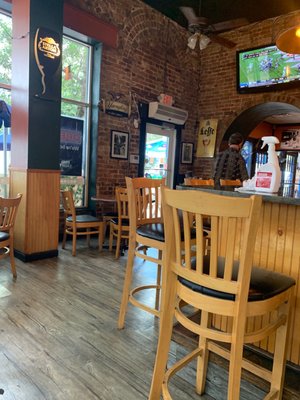 PUB AMERICANA - 248 Photos & 237 Reviews - Bars - 401 Delanoy Ave ...