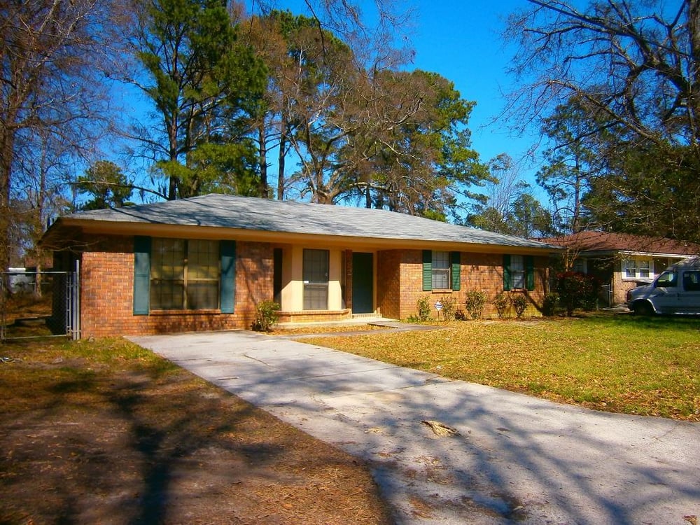 DORIS THOMAS REALTY - Updated December 2025 - 4903 Montgomery St ...