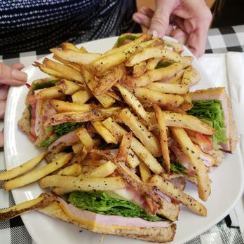 4 Way Cafe - 34 Photos & 58 Reviews - Breakfast & Brunch - 18973 Fm ...