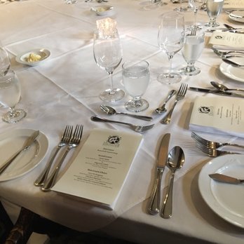 EDGEWATER MANOR RESTAURANT - Updated December 2025 - 49 Photos & 35 ...