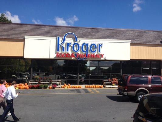 KROGER - Updated December 2025 - 18 Reviews - 422 E Nelson St ...