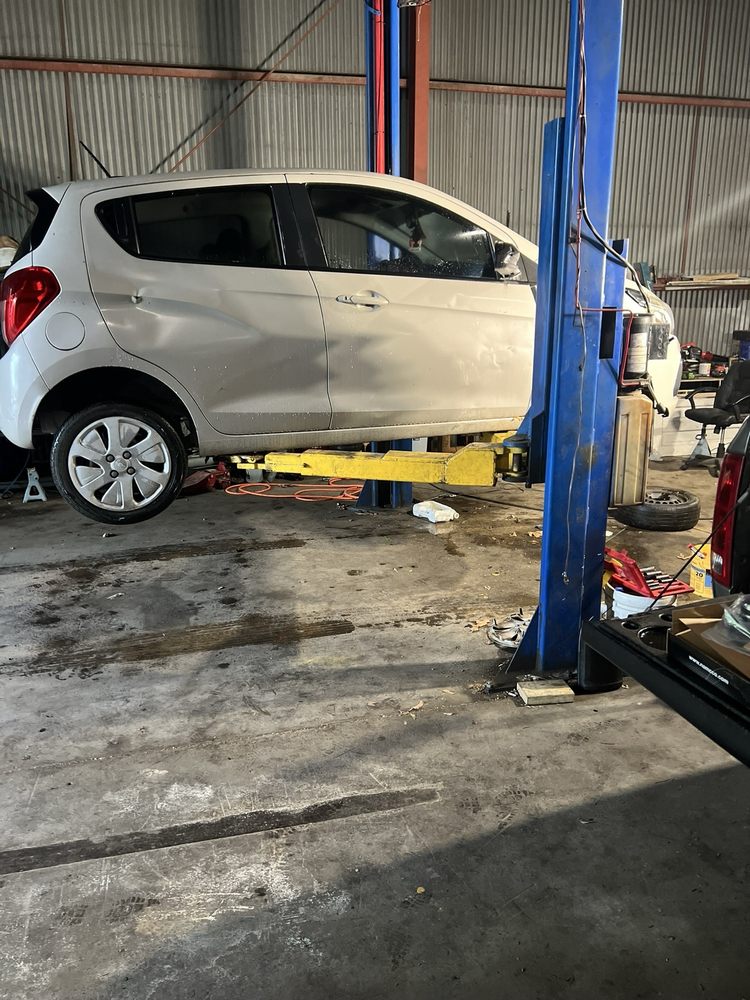 P&J AUTO - Updated May 2025 - Request a Quote - 16 Photos - 3308 E ...