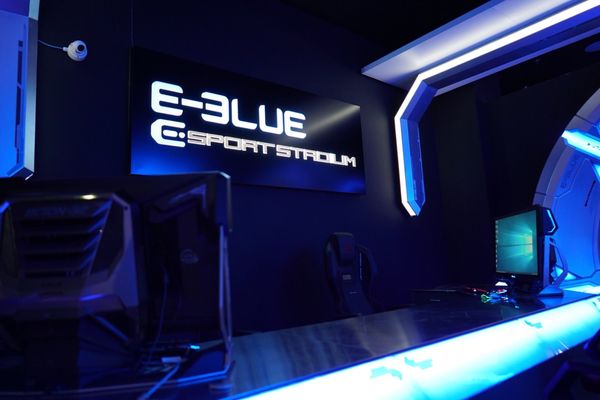 E-BLUE ESPORTS STADIUM - Updated January 2026 - 14 Photos - 530 Yonge ...