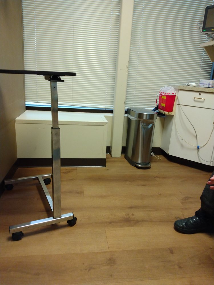 NAAB ROAD SURGICAL CENTER - Updated 05/2025 - 10 Photos - 8260 Naab Rd ...