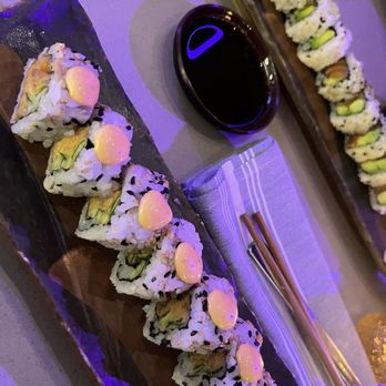 PAPERFISH SUSHI - Updated December 2024 - 1615 Photos & 806 Reviews ...