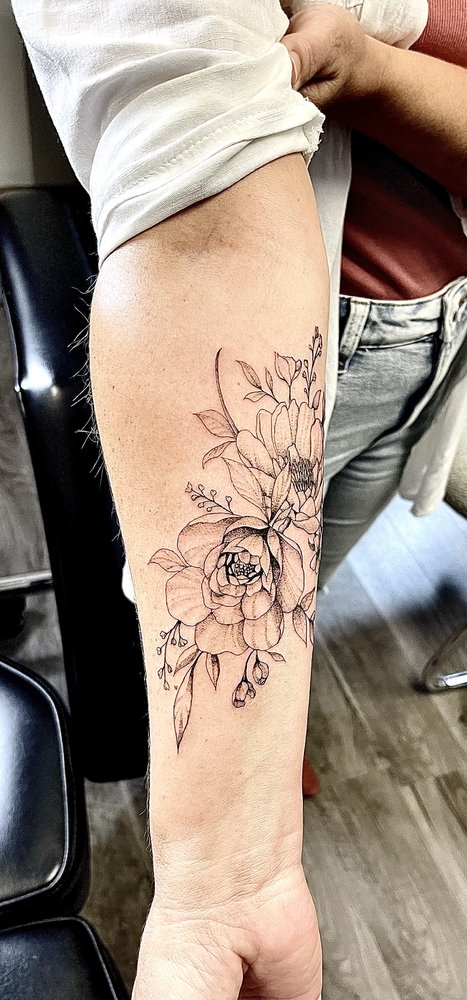 OLD TOWN INK & ART GALLERY - 121 Photos - 535A E Braddock Rd ...