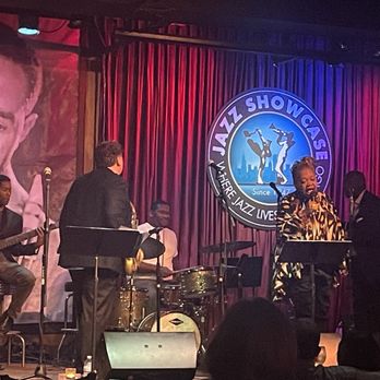 JAZZ SHOWCASE - Updated August 2025 - 271 Photos & 223 Reviews - 806 S ...