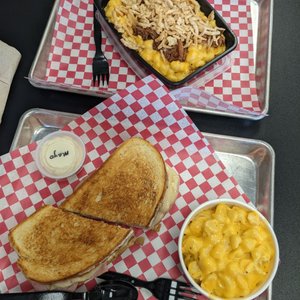 MOSKI’S BBQ - Updated November 2024 - 329 1st Ave E, Cascade, Iowa ...