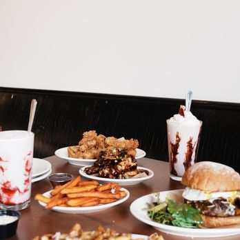 DMK BURGER BAR - Updated April 2024 - 678 Photos & 2085 Reviews - 2954 ...