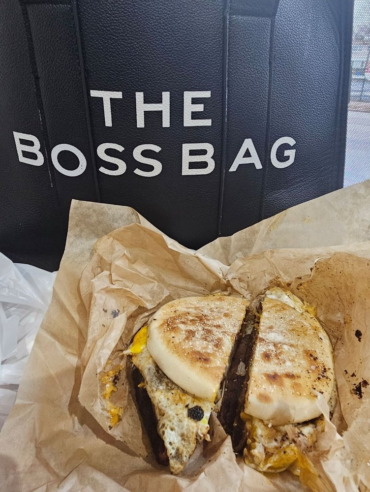 ERIN’S CUP - 22 Photos & 13 Reviews - 1212 W 111th St, Chicago ...