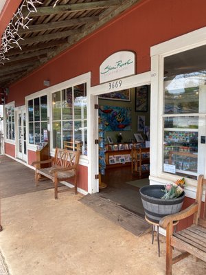 REEVE SHERRI GALLERY & GIFTS-MAKAWAO - Updated December 2025 - 51 ...
