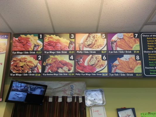 AMERICAN WINGS - Updated July 2025 - 15 Reviews - 890 E Cleveland Ave ...