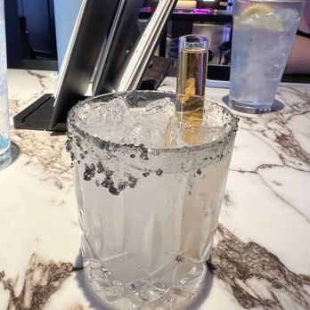 PUTTSHACK - PITTSBURGH - Updated August 2024 - 219 Photos & 131 Reviews ...