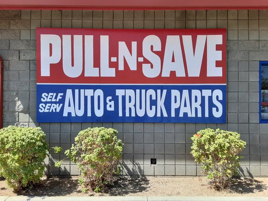 PULL-N-SAVE - PHOENIX SOUTH - Updated July 2025 - 28 Reviews - 504 S ...