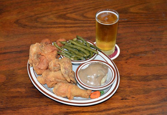 MARSH LANDING RESTAURANT - 160 Photos & 119 Reviews - 44 N Broadway St ...