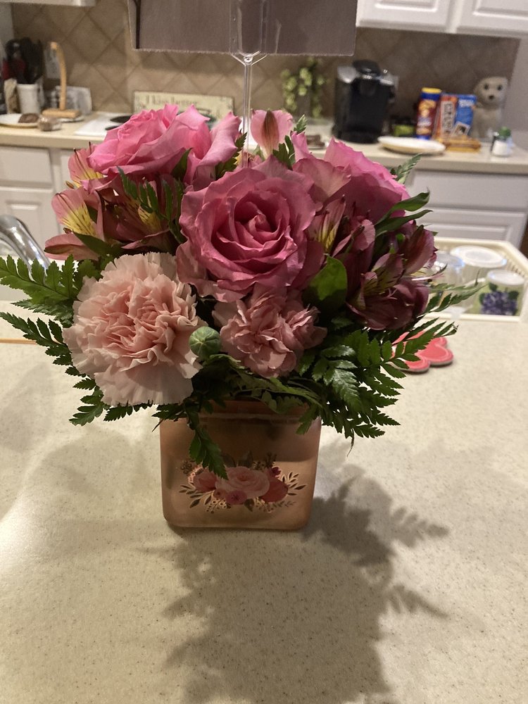 ALLEN FLOWER & GIFT SHOP - Updated August 2025 - 18 Photos & 20 Reviews ...