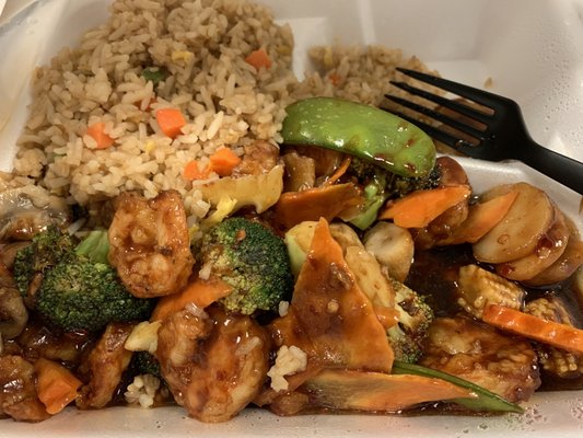 TAIPEI EXPRESS - 134 Photos & 201 Reviews - 731 Providence Rd ...