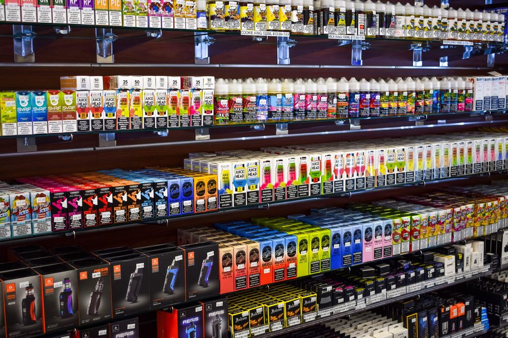 SOUTH END TOBACCO & VAPE OUTLET - Updated December 2025 - 17 Photos ...