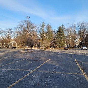 SPRING HOUSE INN - Updated October 2025 - 36 Photos & 65 Reviews - 303 ...