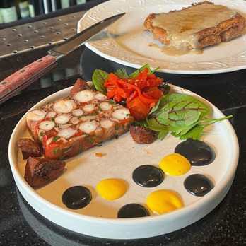 OBELIX - Updated July 2024 - 533 Photos & 171 Reviews - 700 N Sedgwick ...