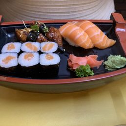 DEALE UMAI SUSHI HOUSE - Updated December 2024 - 72 Photos & 138 ...