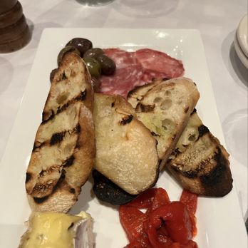 SALUT - Updated June 2025 - 286 Photos & 363 Reviews - 5034 France Ave ...