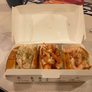 LUKE’S LOBSTER AT ROCKEFELLER CENTER - Updated July 2025 - 105 Photos ...