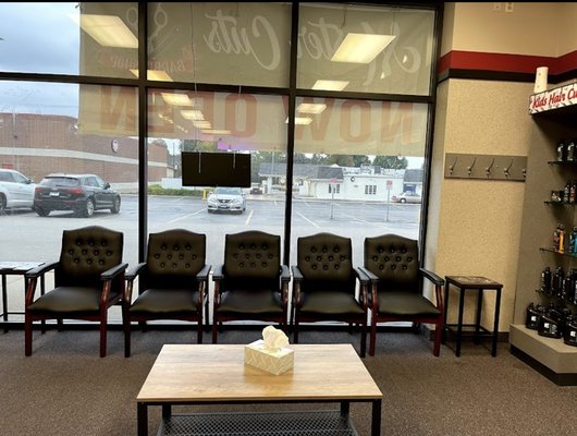 MASTER CUTS BARBER SHOP - Updated December 2025 - 21 Reviews - 115 East ...