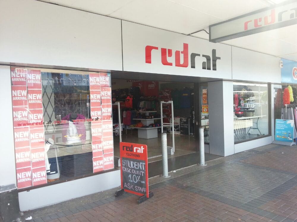 RED RAT - Updated December 2024 - 193A Great South Rd, Papakura ...