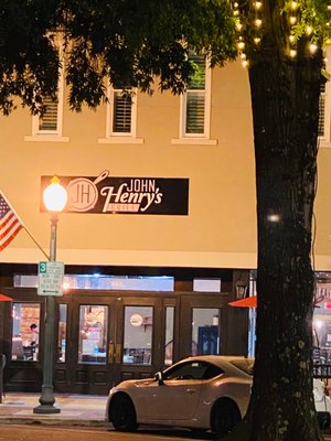 JOHN HENRY’S GRILL - 34 Photos & 47 Reviews - 233 Broad St, Rome ...