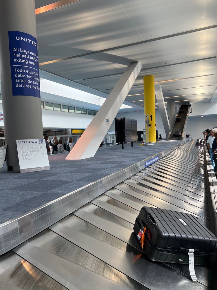NEWARK AIRPORT TERMINAL C - Updated January 2026 - 878 Photos & 285 ...