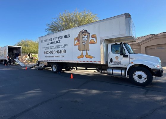 MUSCULAR MOVING MEN AND STORAGE - Updated January 2025 - 416 Photos ...