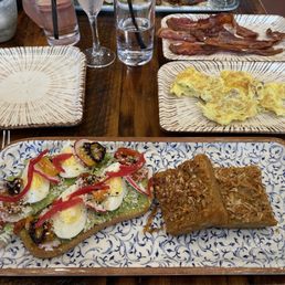 KINFOLK SOUTHERN KITCHEN - Updated October 2025 - 600 Photos & 301 ...