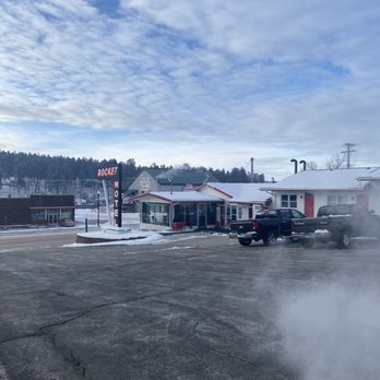 ROCKET MOTEL - Updated July 2024 - 36 Photos & 63 Reviews - 211 Mount ...