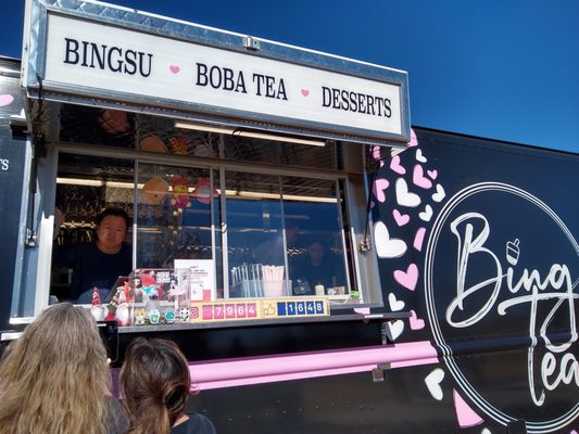 YELP ELITE EXPERIENCE: BADGES & BOBA WITH BING TEA - 128 Photos & 29 ...