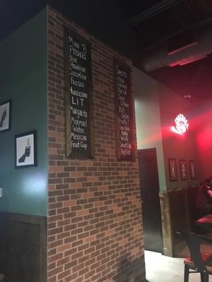 STOUT HOUSE - Updated November 2024 - 13 Photos & 17 Reviews - 9218 ...