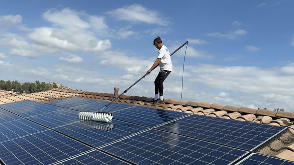 HENRY SOLAR PANEL CLEANING - Updated December 2024 - 22 Photos - Lake ...