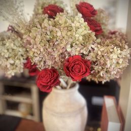 ROSES RESTAURANT - Updated October 2025 - 341 Photos & 211 Reviews ...