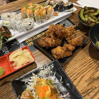 SAKE 2 ME SUSHI - Updated March 2025 - 8061 Photos & 4372 Reviews ...