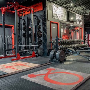 IMMORTAL FITNESS - Updated February 2025 - 10 Photos - 940 Main St ...