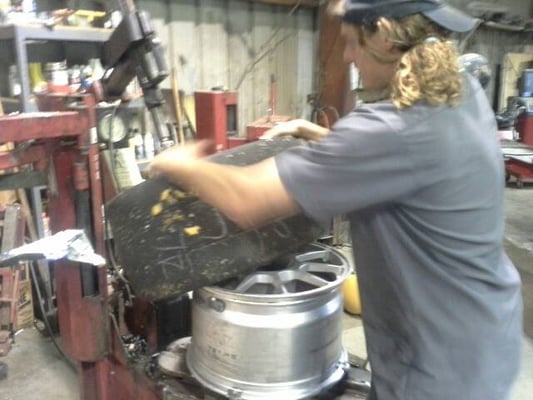 CAPTAIN TIRE & AUTO REPAIR - Updated July 2025 - 10 Reviews - 2509 ...