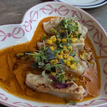 AXO - Updated December 2025 - 207 Photos & 102 Reviews - 4 N White ...