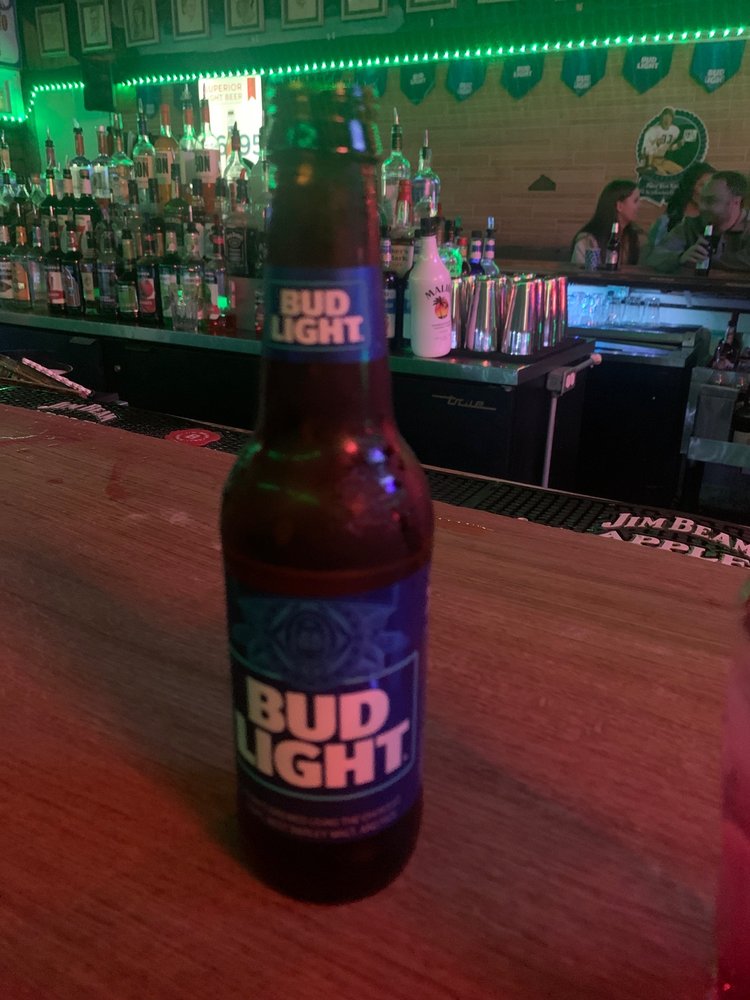 QUINCY BAR - Updated April 2025 - 34 Photos & 26 Reviews - 609 Main St ...