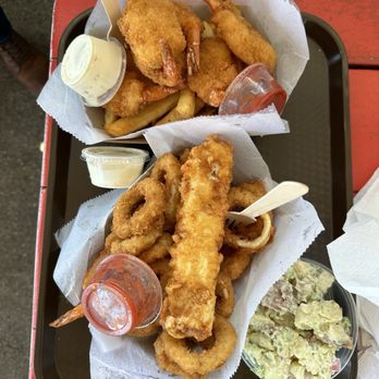 MALIBU SEAFOOD FRESH FISH MARKET & PATIO CAFE - Updated January 2025 ...
